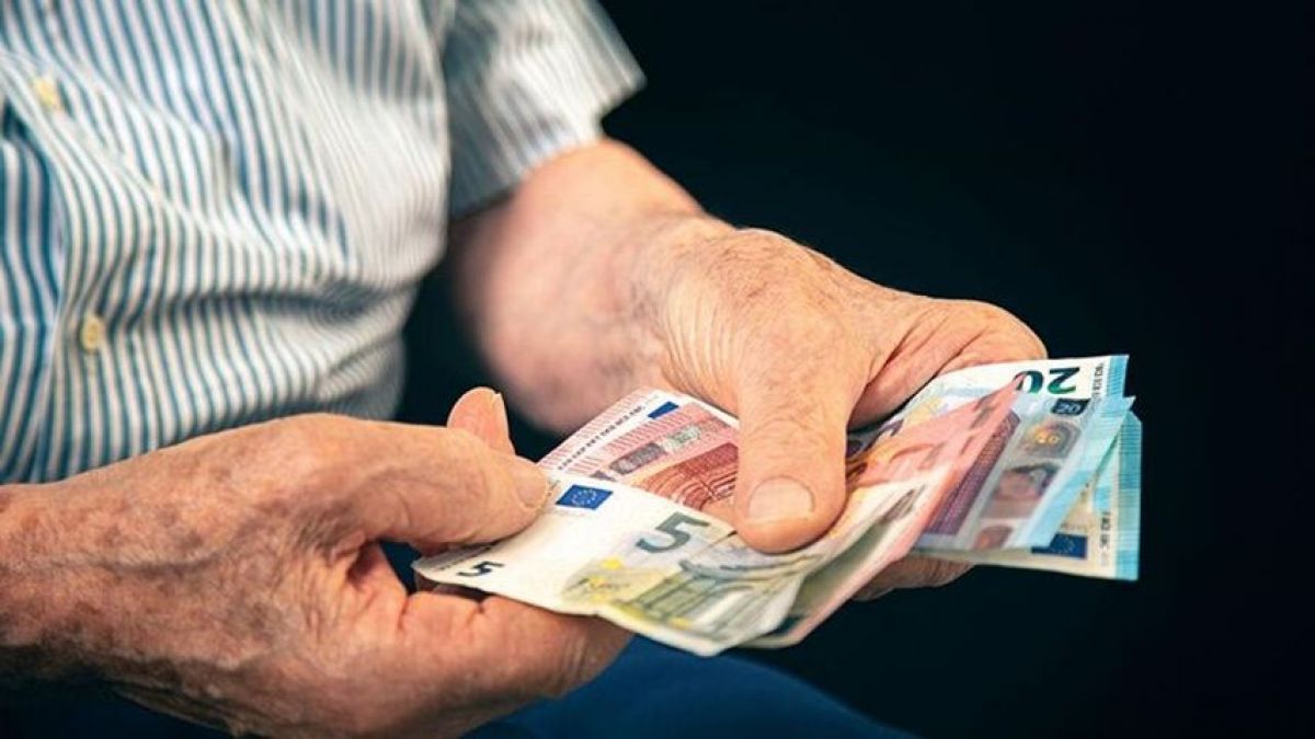 Συντάξεις Μαρτίου: Πότε θα γίνει η καταβολή τους – Πότε πληρώνονται τα ...